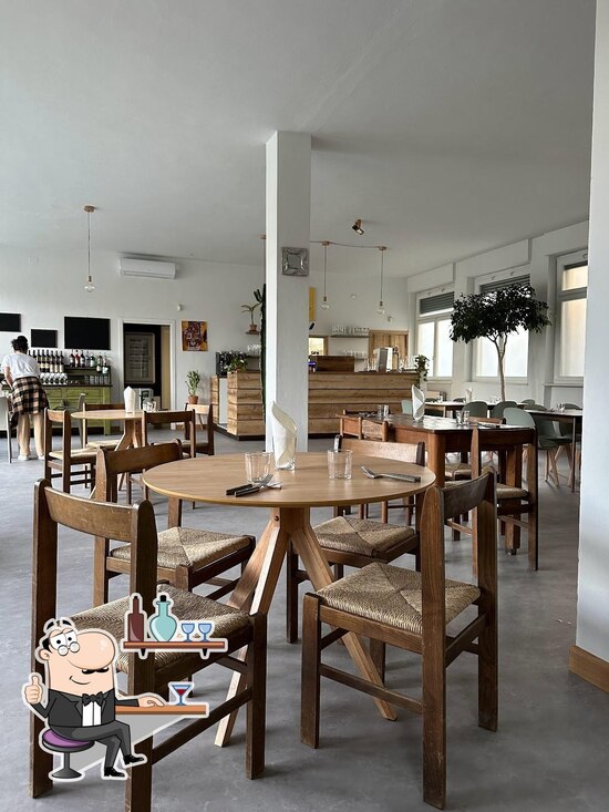 Maia e Tas, Crema - Restaurant menu, prices and reviews