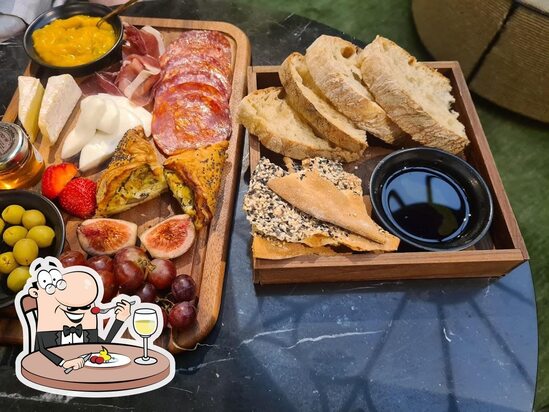 Java Whiskers Cat Café Marylebone in London - Restaurant reviews