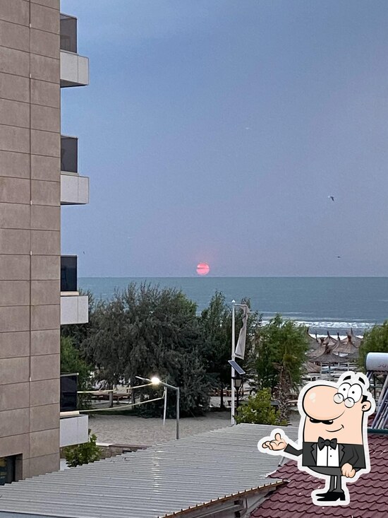 La Matteo Bar & Grill, Mamaia-Sat - Restaurant reviews