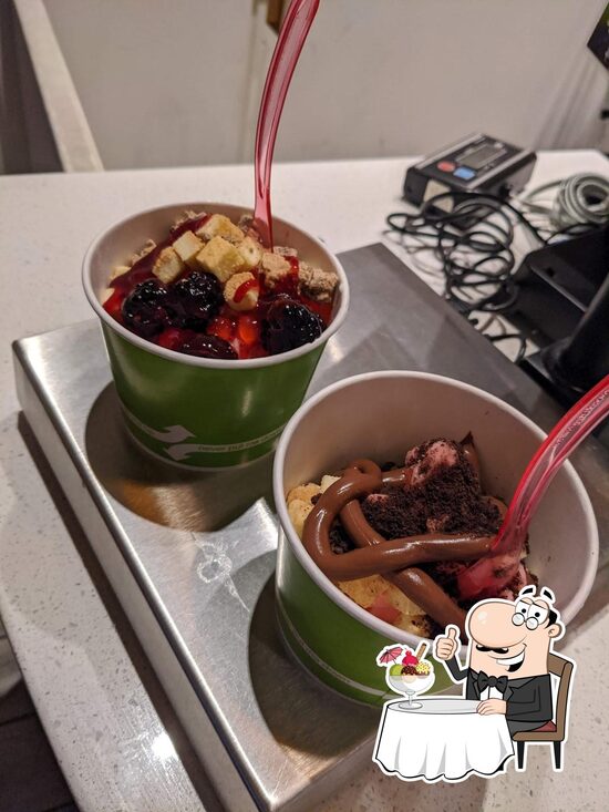Peachwave Frozen Yogurt in Yonkers - Restaurant menu and reviews