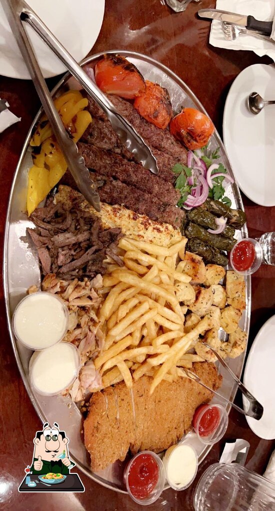 Windsor Palace, 755 Wyandotte St E in Windsor - Restaurant menu and reviews