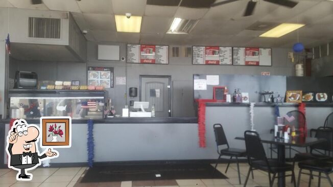 Runway Grille & Deli, Memphis - Restaurant menu, prices and reviews