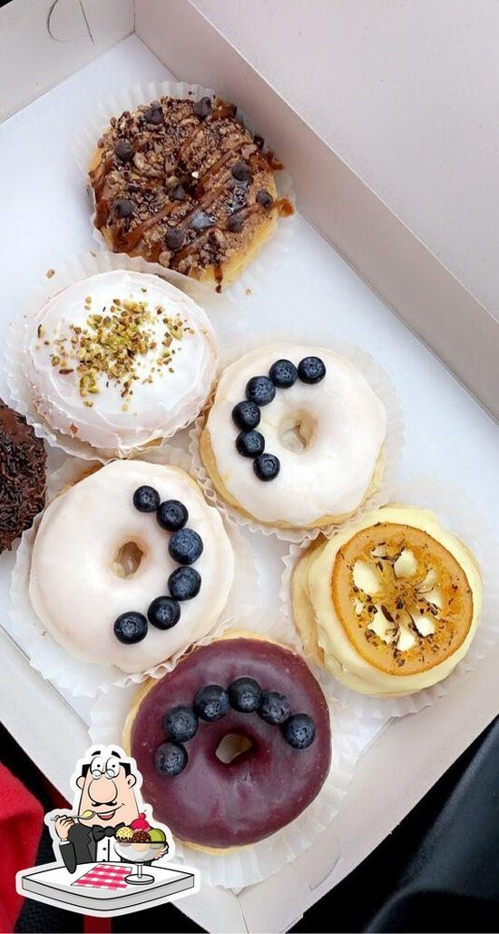 Donut Hub in Orange - Restaurant menu and reviews