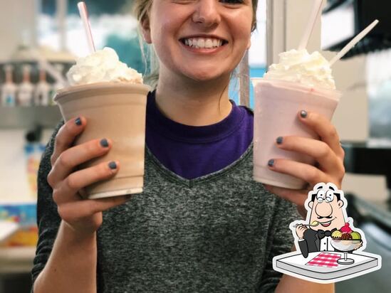 Dairy Inn, 1401 MN-20 in Cannon Falls - Restaurant menu and reviews