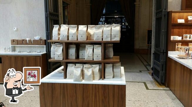 Blue Bottle Coffee, 115 Sansome St in San Francisco - Restaurant menu ...