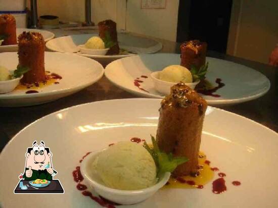 Willow Glen Restaurant & Wine Bar, Huntly - Restaurant menu, prices and ...