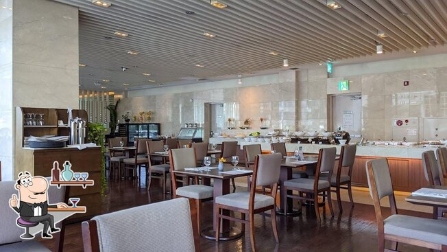Menu at FOUR POINTS BY SHERATON SEOUL, GURO Table 32 restaurant, Seoul