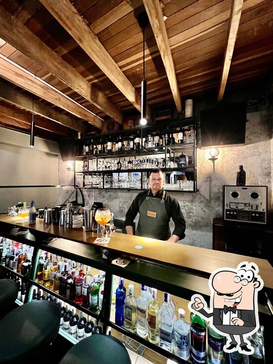 Mr Bum Audiobar, Bogotá - Restaurant menu, prices and reviews