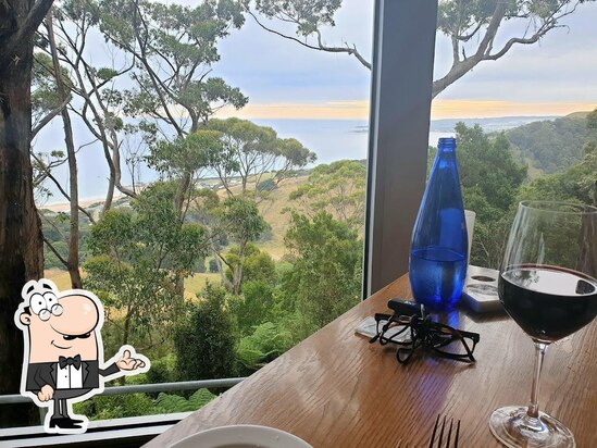 Menu at Chris's Beacon Point Restaurant & Villas Accommodation, Apollo Bay