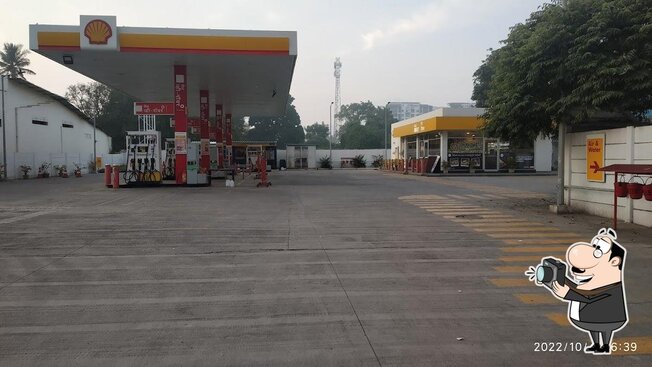Menu at Shell Petrol Pump, Pune, 25