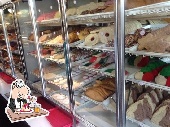 MexicanTown Bakery, 4300 Vernor Hwy in Detroit - Restaurant menu and ...