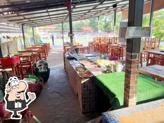 ช้อนเงินหมูกระทะ restaurant, Chum Phae - Restaurant reviews