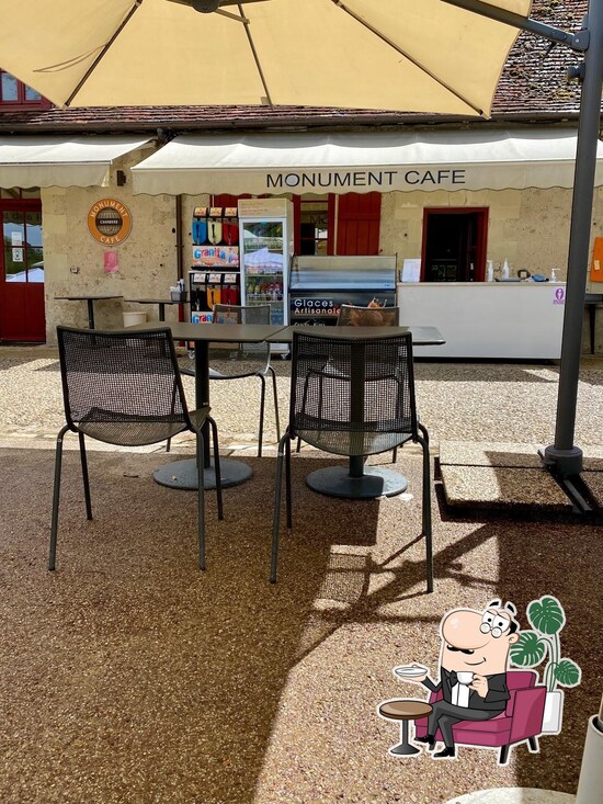 Monument Cafe, Chambord, 12 Place Saint-Louis - Opiniones del restaurante