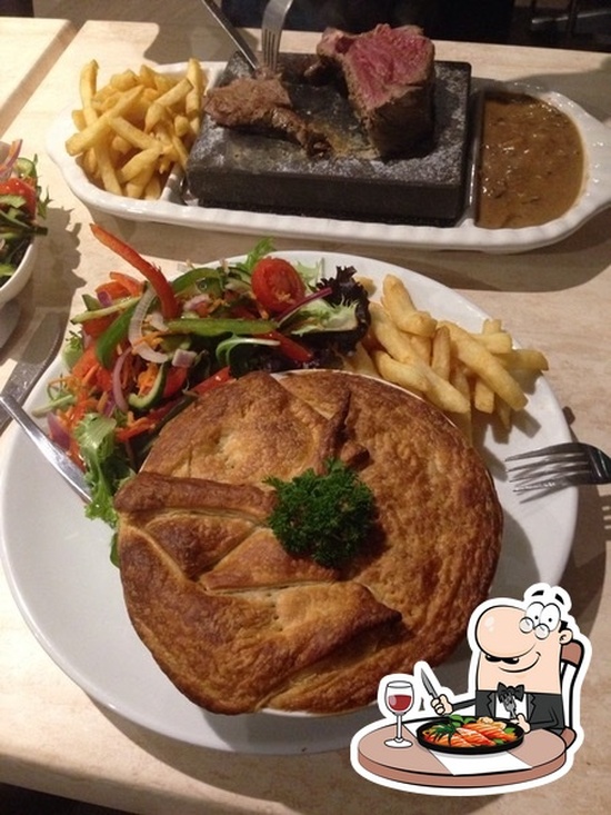 Junction Inn Hotel in Raymond Terrace - Restaurant reviews