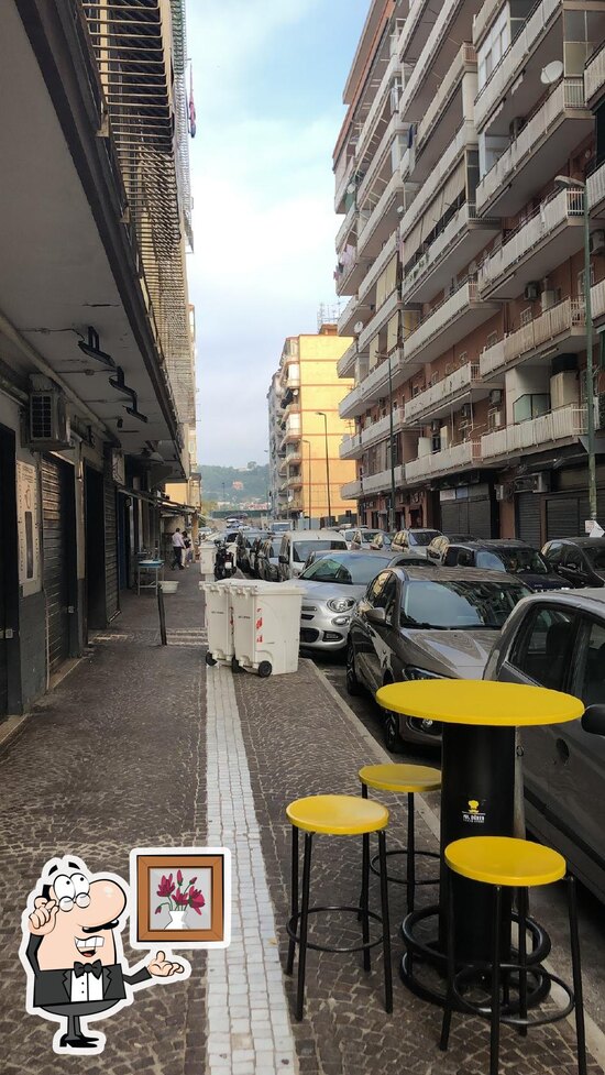 MR DONER kebab store, Naples - Restaurant menu, prices and reviews