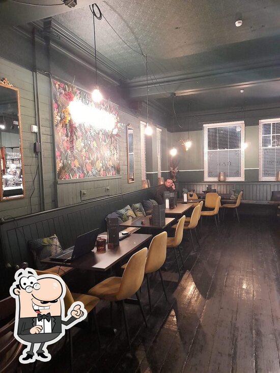 Ivy Bush Pontardawe in Pontardawe - Restaurant reviews