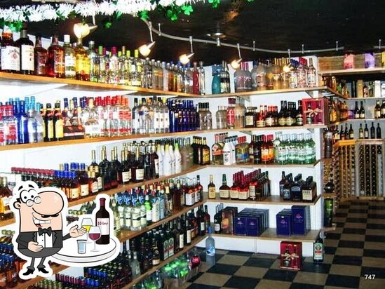 Flight 747 Liquor Store & Lounge Bar, Jacksonville - Menú del ...