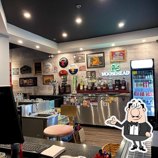 Golden Break Billiard & Lounge, Richmond Hill - Restaurant menu, prices ...