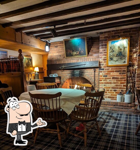 The Brae Loch Inn, Cazenovia - Restaurant menu, prices and reviews