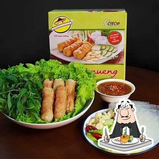 Menu at วีที แหนมเนือง สาขาหลัง มข. "The Red Roof" restaurant, Khon Kaen