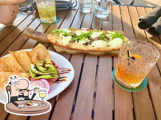 Vantage Rooftop Lounge and Conservatory in Springfield - Restaurant ...
