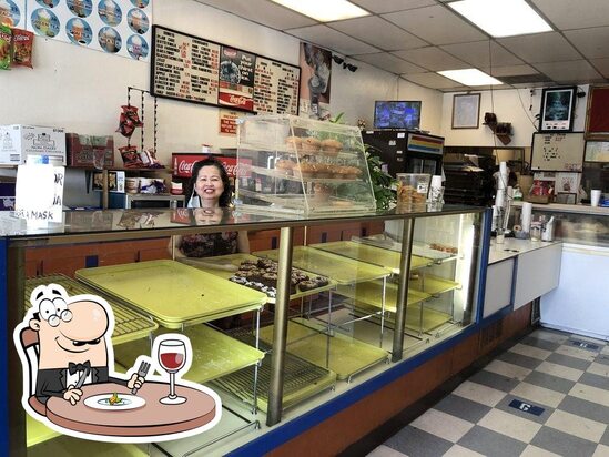 Sylmar Donuts Ice Cream in San Fernando - Restaurant reviews