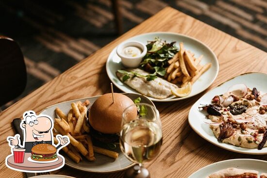 Menu at Tacking Point Tavern pub & bar, Port Macquarie, 102a Ocean Dr
