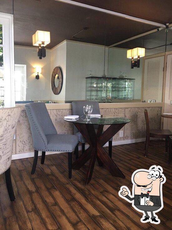 Cafe Via Flora in Palm Beach - Restaurant reviews