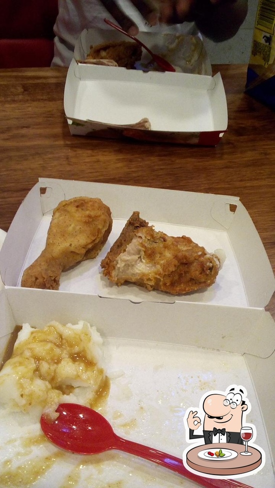 KFC Mount Edgecombe Plaza restaurant, Mount Edgecombe ...