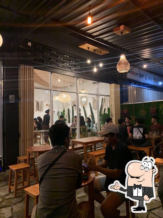 Rhapsody Cafe & Bar, Tabanan - Restaurant reviews