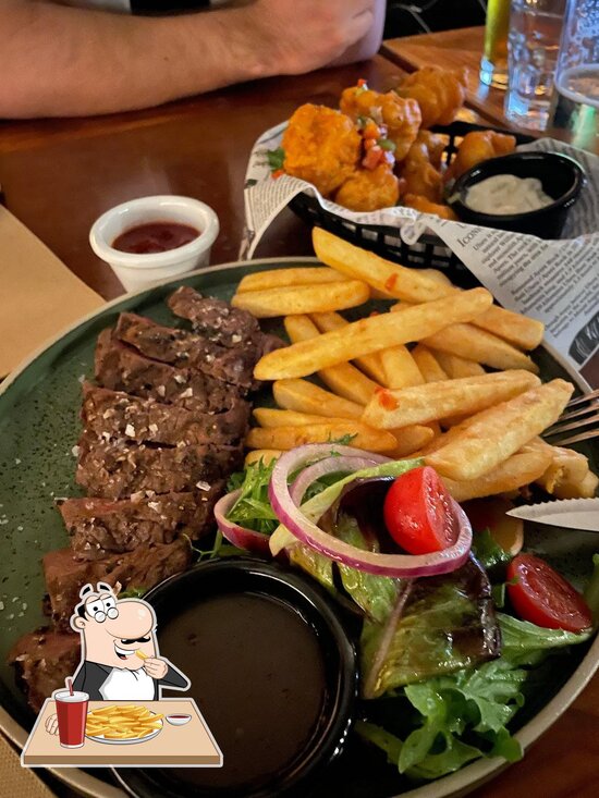 Menu at Alfie's Den & Saloon Bar, Melbourne