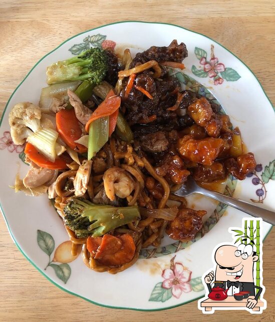 Menu at Chef Express restaurant, Saskatoon, 320 Avenue C S