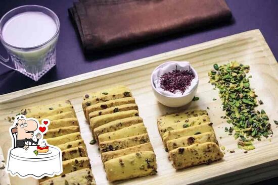 Nafees Bakery, Indore, 122 - Restaurant menu and reviews