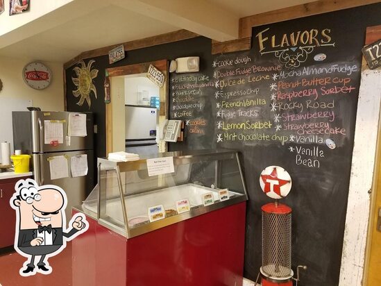 Menu at Bubba's Ice Cream Shack, Williamsburg