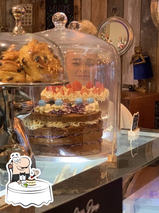 Café Roux Willenhall in Willenhall - Restaurant menu and reviews