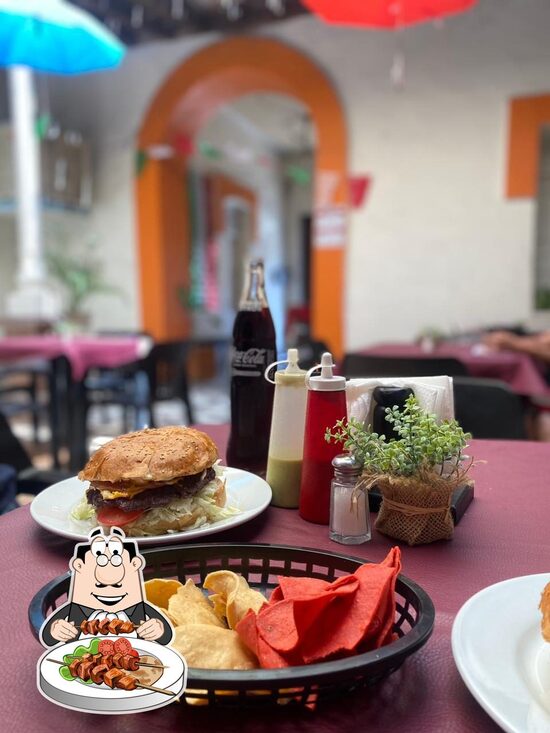 Carta de El Pollo Con Tenis - Restaurante Familiar, Gómez Palacio