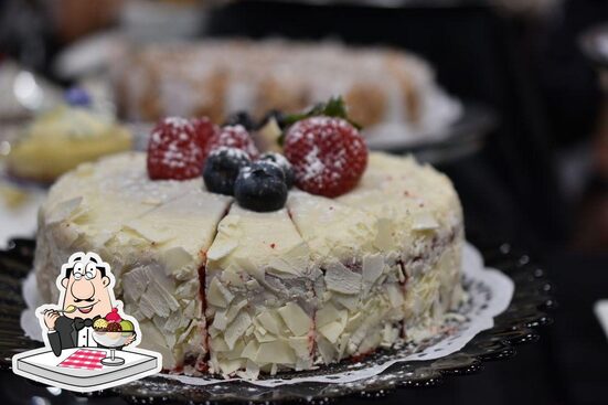 WOW! Factor Desserts in Toronto - Restaurant reviews