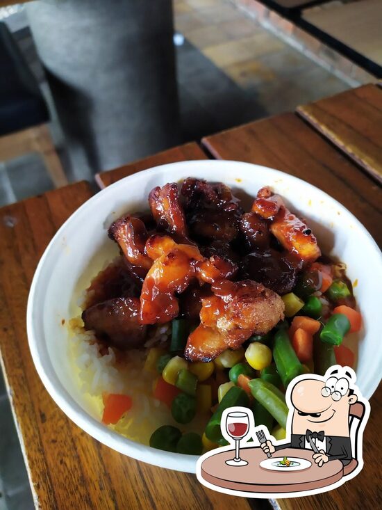 Café Pojok Tilu Tilu, Bandung - Carta del restaurante y opiniones
