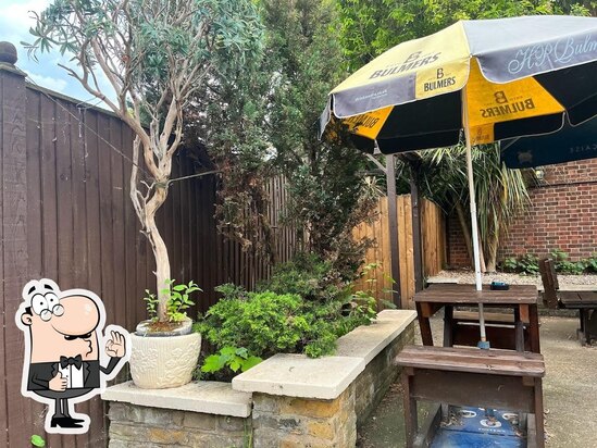 The Ship, 110 West St in Erith - Restaurant reviews