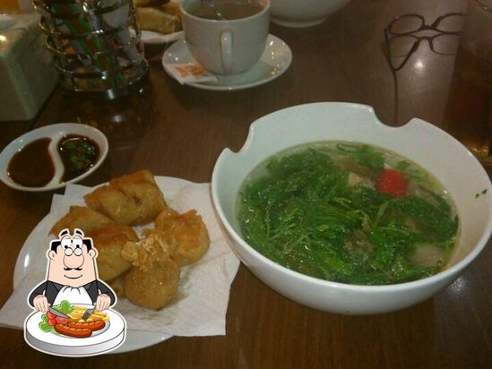 Yong Tau Fu, Jakarta - Restaurant menu, prices and reviews