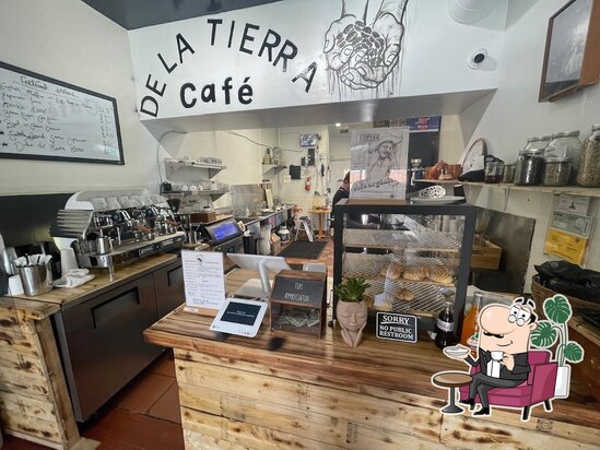 De La Tierra Café, Los Angeles - Restaurant menu, prices and reviews