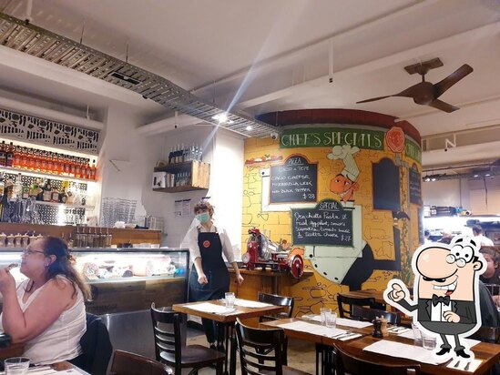 Carta del restaurante Guerrilla Cairns, Edge Hill