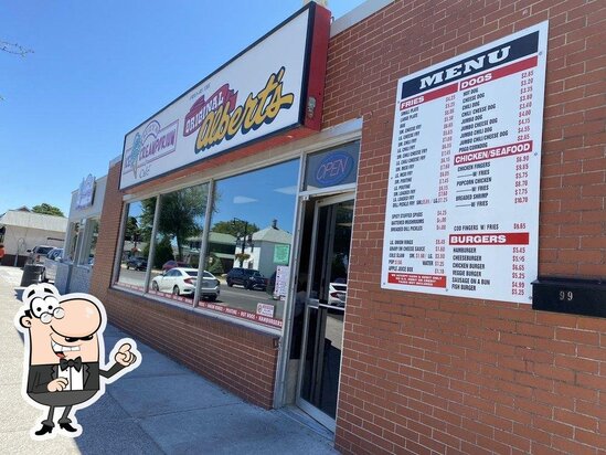 Menu at Suzy's Ice Creamporium/Original Alberts cafe, Point Edward