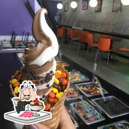 Menu at Twisted Frozen Yogurt desserts, Middletown