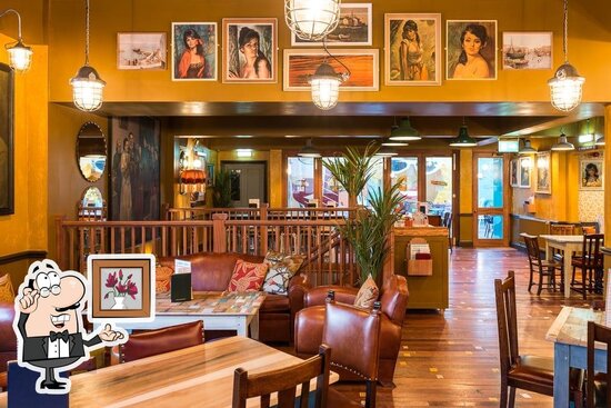 Truro Lounge in Truro - Restaurant menu and reviews