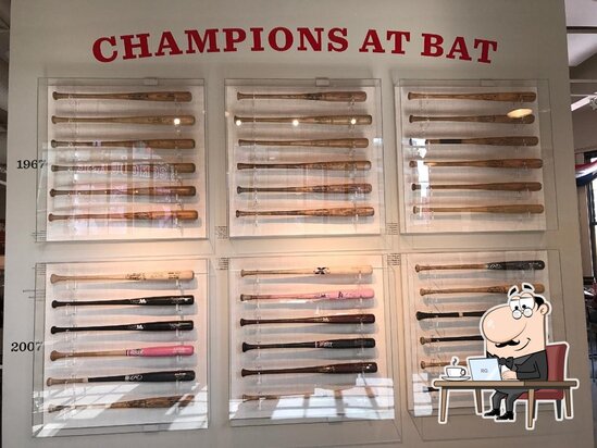 Royal Rooters Club, Boston - Restaurant menu, prices and reviews