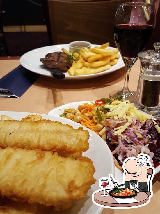 Canberra Southern Cross Club Woden in Phillip - Restaurant menu and reviews