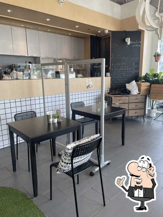 Menu at Miss Lin Cafe, Markham