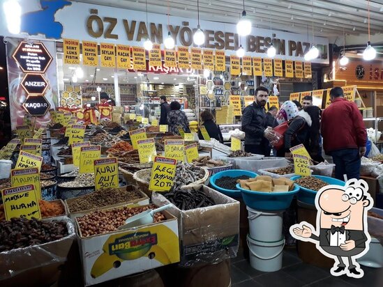 Öz Van Yöresel Besi̇n Pazari̇, Estambul - Menú del restaurante, precios ...