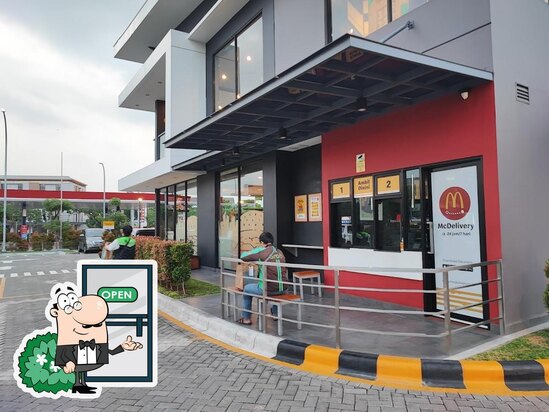 Menu at McDonald's - MERR restaurant, Surabaya, Jl. Dr. Ir. H. Soekarno ...